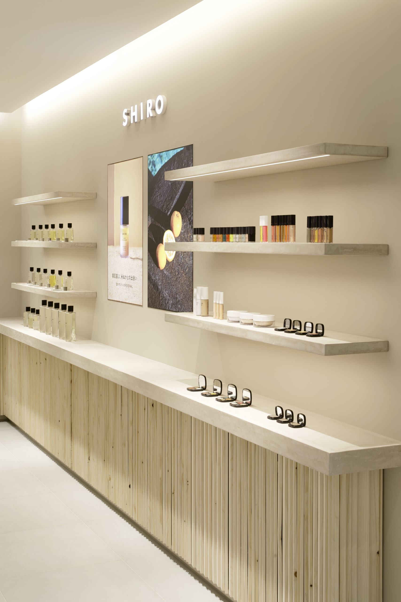 SHIRO TOKYO OFFICE 2023/2 – DRAWERS